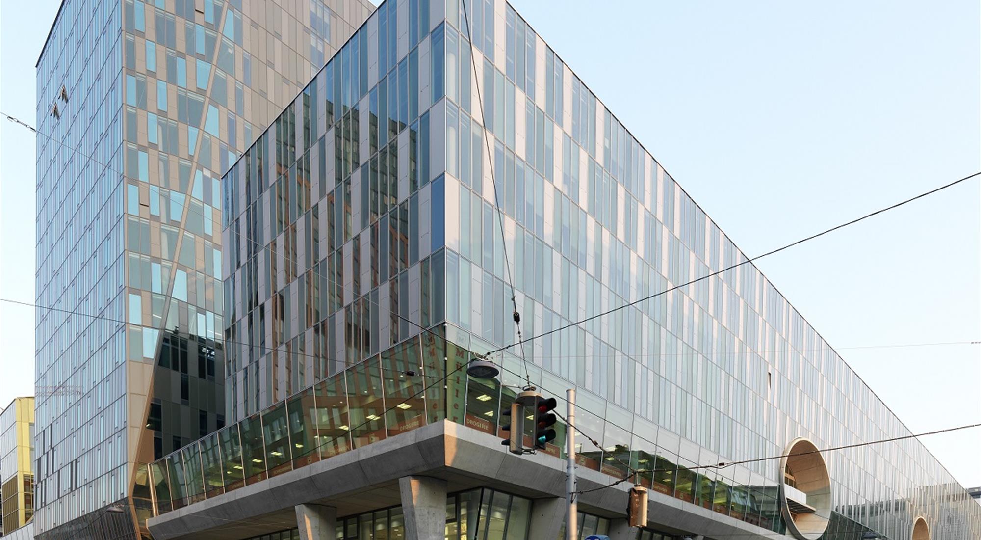 Bahnhof Wien Mitte | AKS